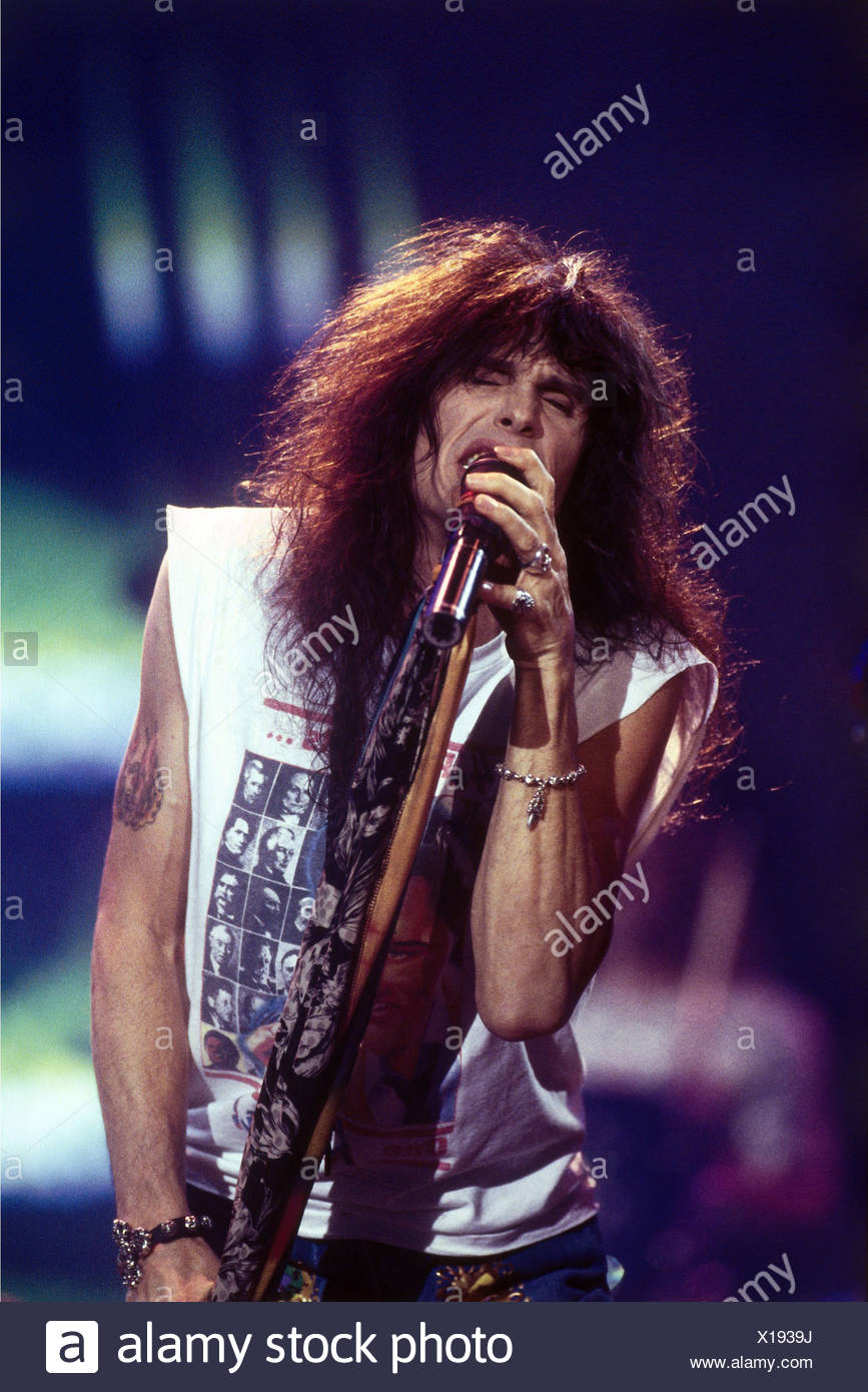 Steven Tyler Of Aerosmith High Resolution Stock Photography and Images ...