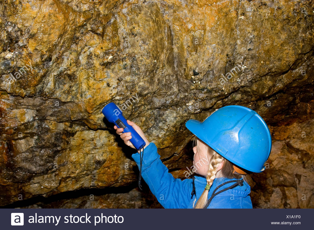 Underground Gallery High Resolution Stock Photography and Images - Alamy
