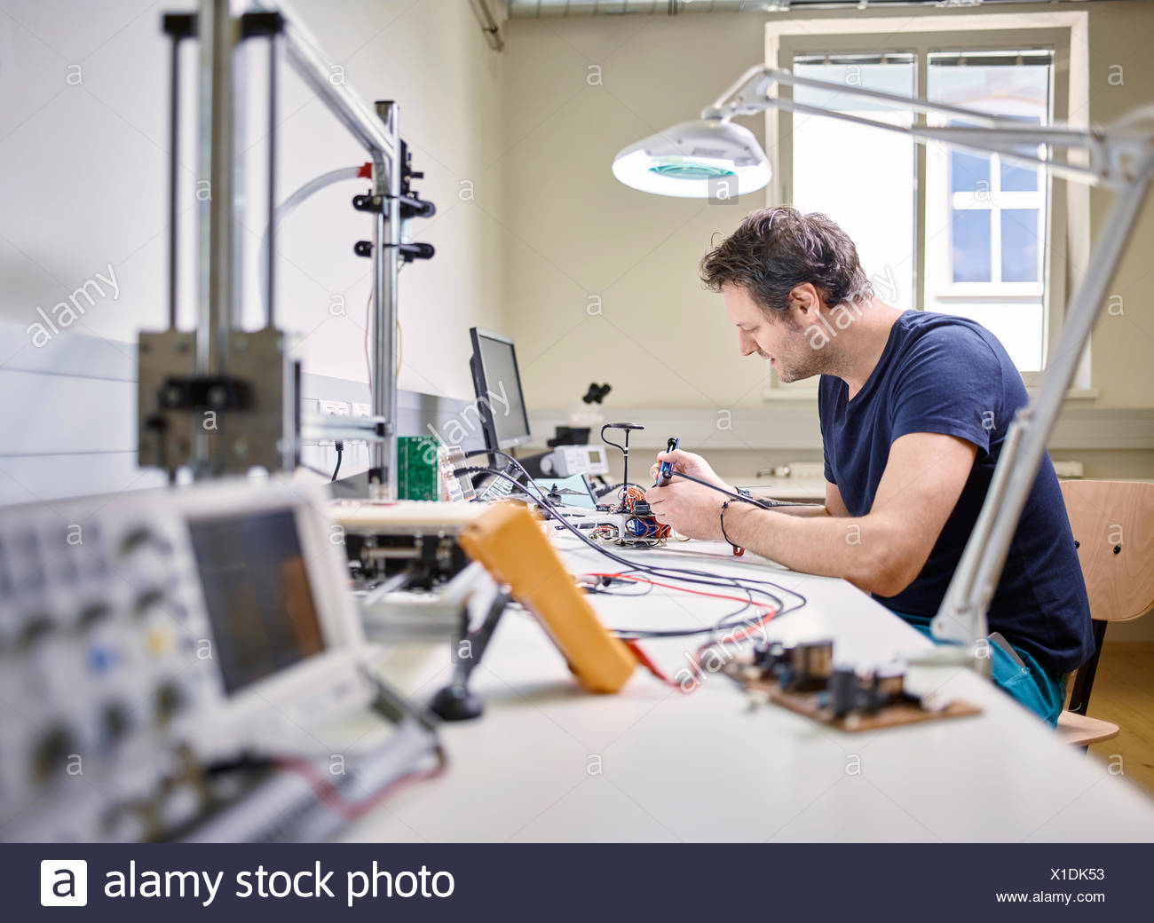Electronics High Resolution Stock Photography and Images - Alamy