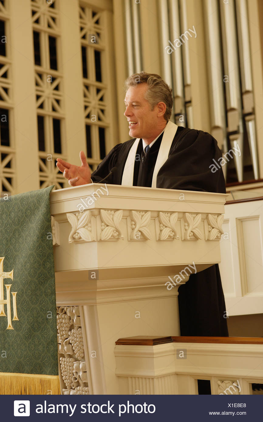 Church Minister Preaching High Resolution Stock Photography and Images ...