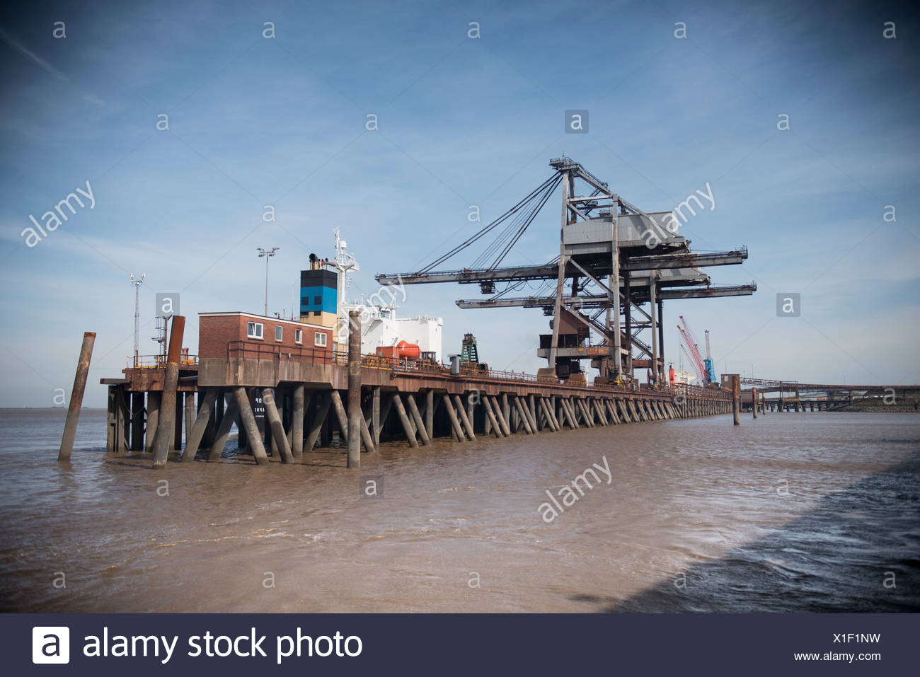 Jetty Crane High Resolution Stock Photography and Images - Alamy