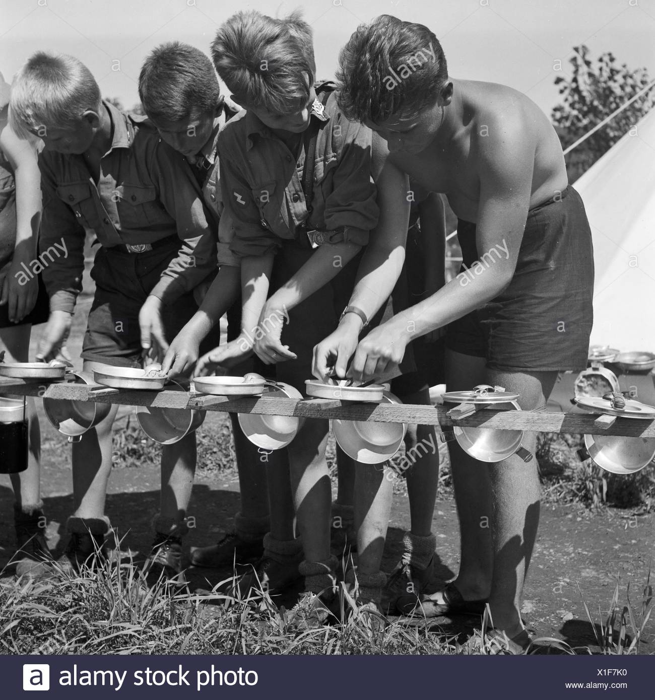 Im Hitlerjugend Lager High Resolution Stock Photography and Images - Alamy
