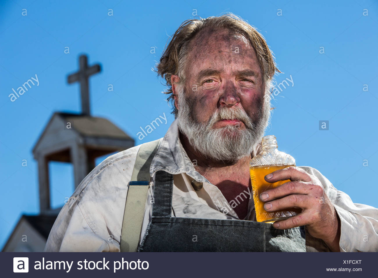 Cowboy Drinking Whiskey High Resolution Stock Photography and Images ...