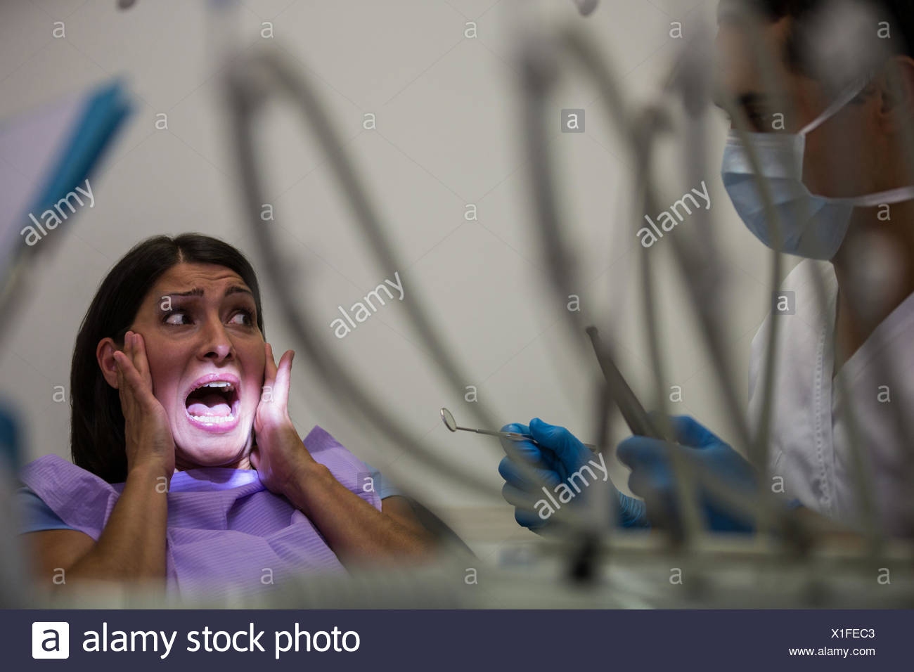 Scared Patient Stock Photos & Scared Patient Stock Images - Alamy