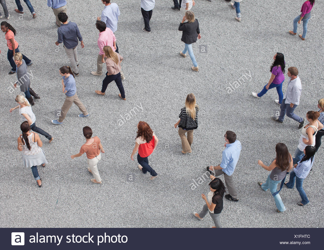 Crowd Walking Stock Photos & Crowd Walking Stock Images - Alamy