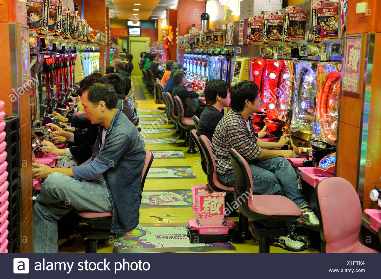 Giant Machines High Resolution Stock Photography and Images - Alamy