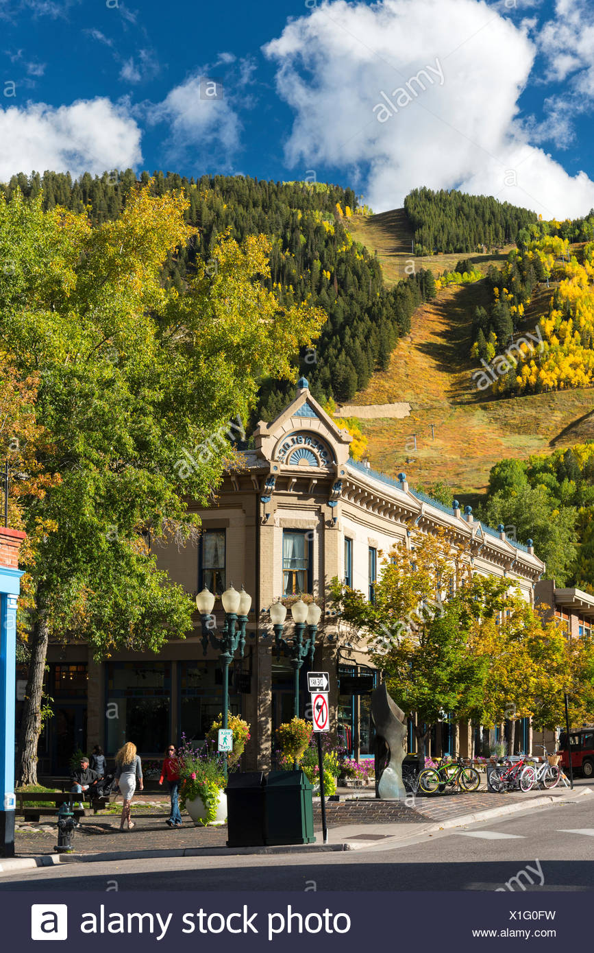Colorado Fall Aspen Resort High Resolution Stock Photography and Images ...
