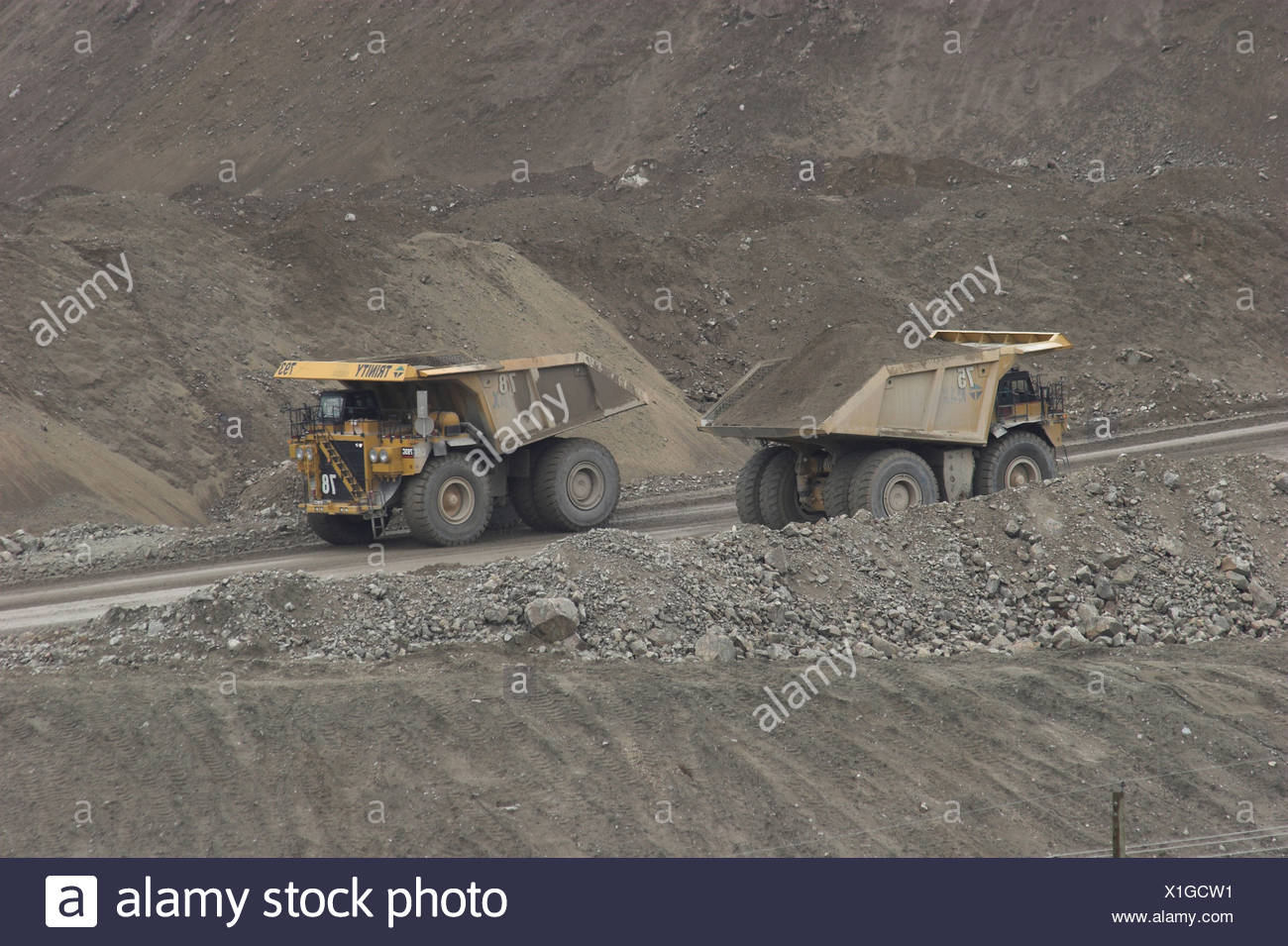 Highland Valley Copper Mine High Resolution Stock Photography and ...