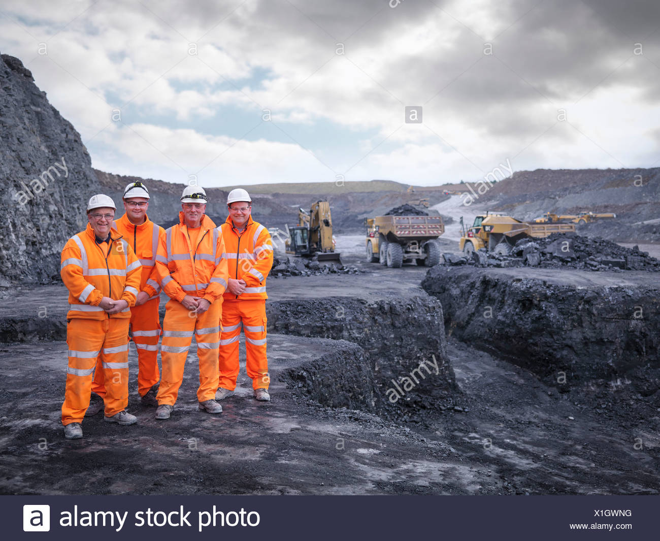 Digger Coal Miner High Resolution Stock Photography and Images - Alamy