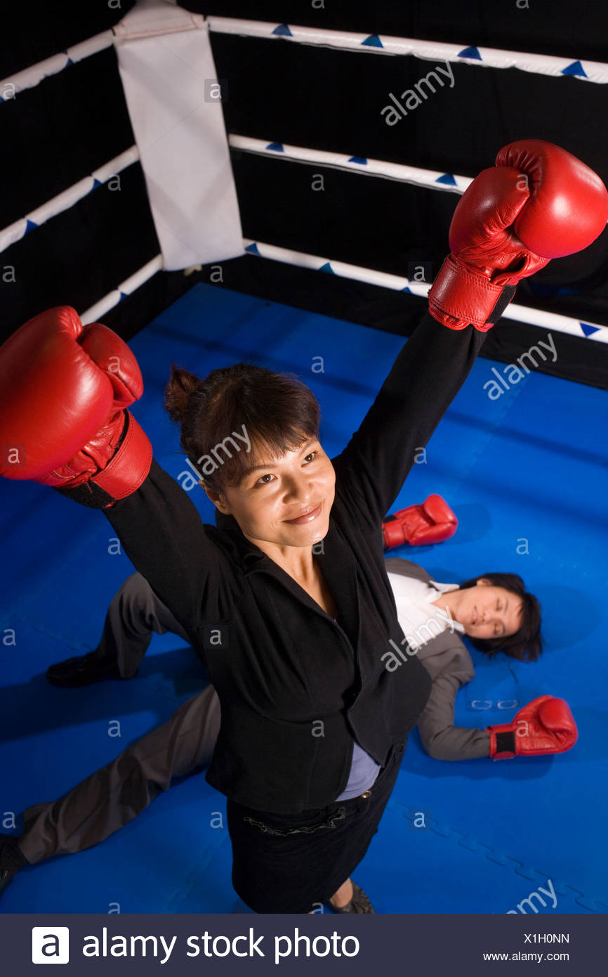 Boxing Match Cheering High Resolution Stock Photography and Images - Alamy