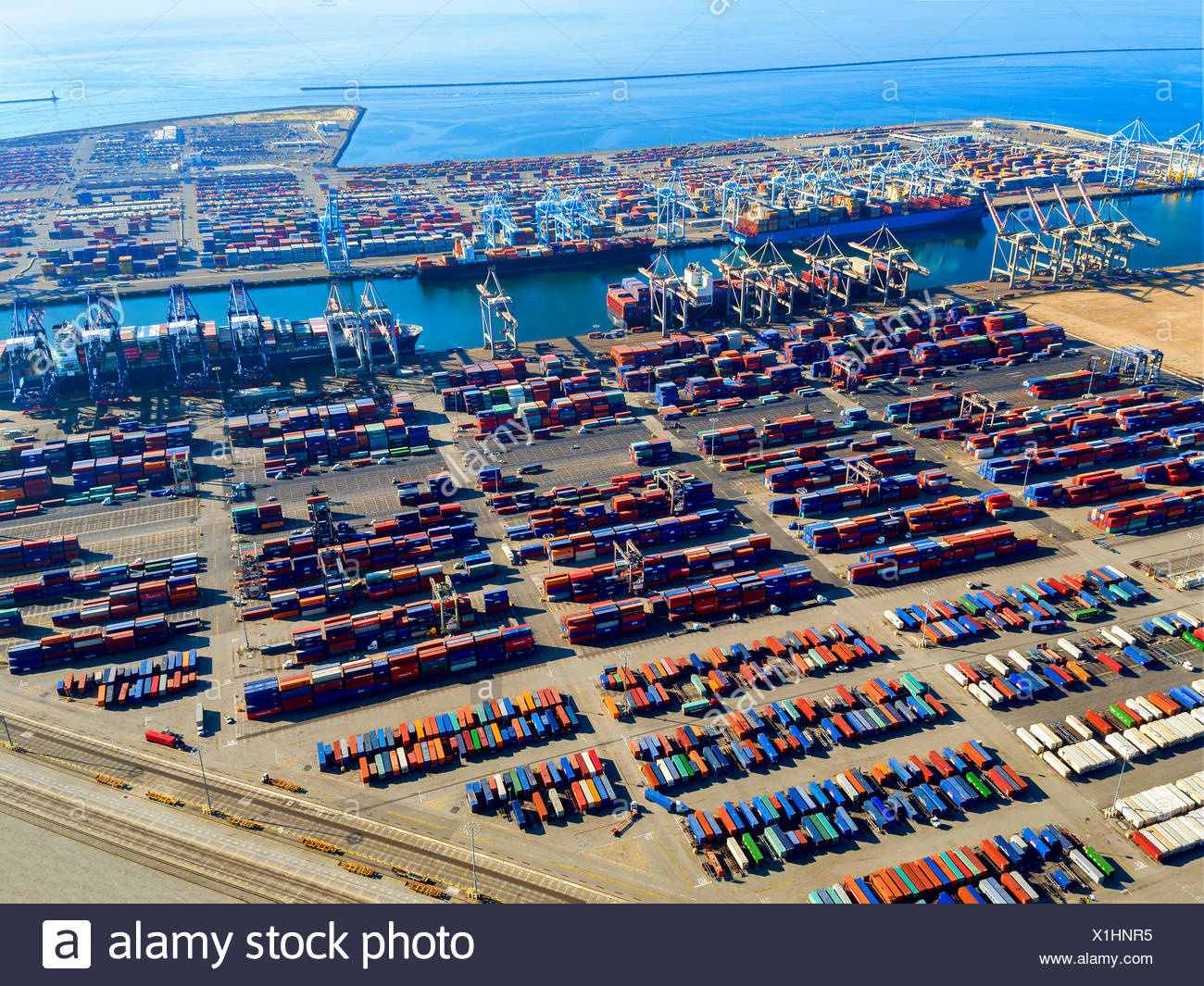 Container Ships Port Los Angeles High Resolution Stock Photography and ...