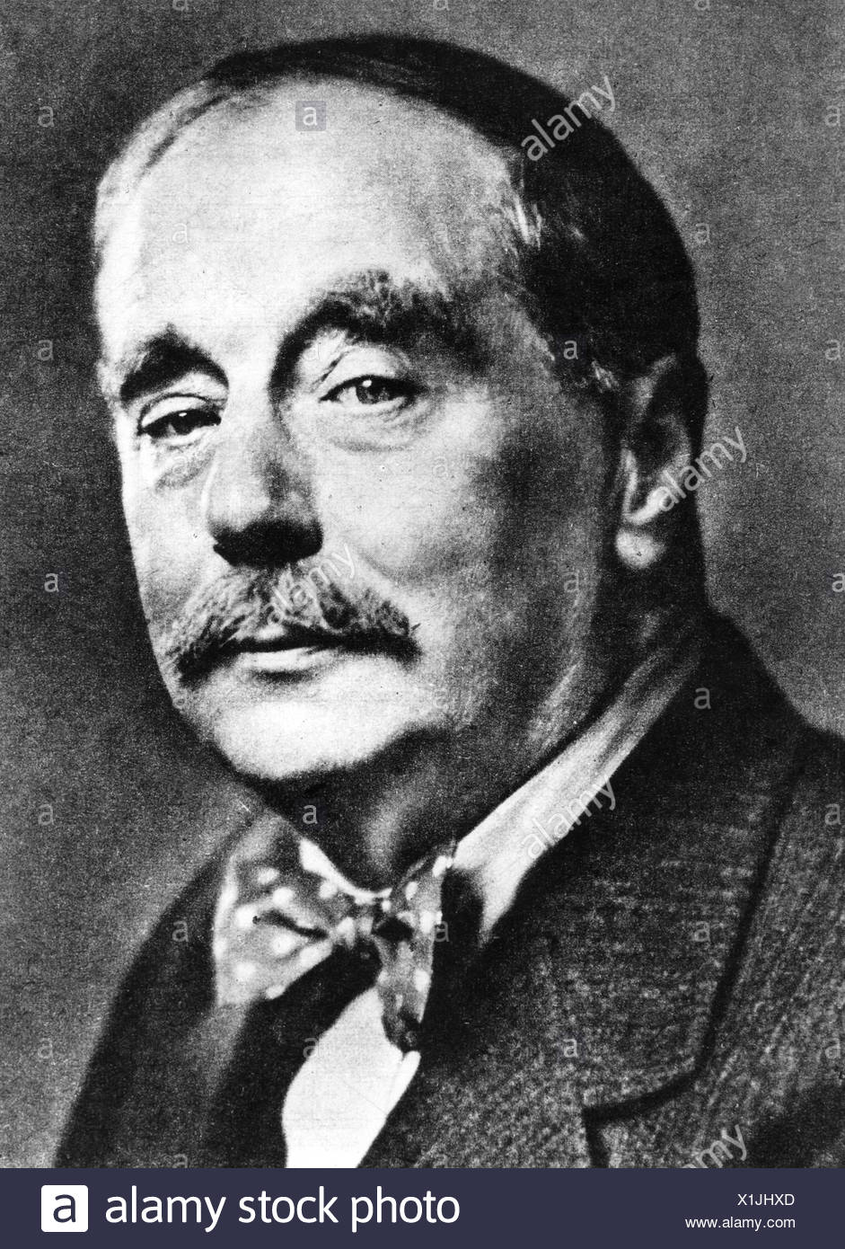 Herbert George Wells Stock Photos & Herbert George Wells Stock Images ...