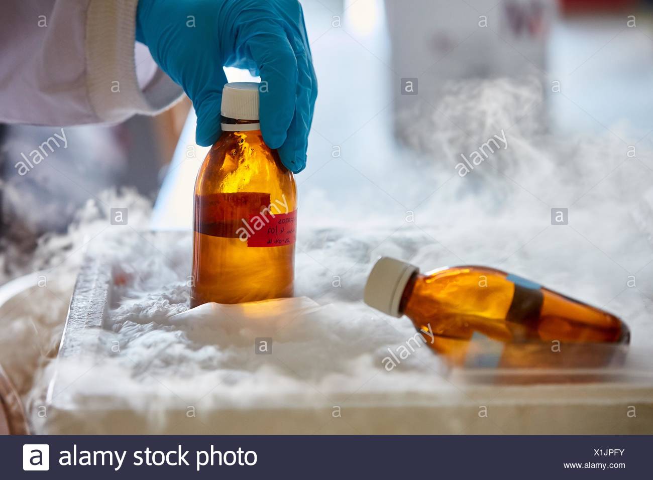 Pharmaceutical Formulation High Resolution Stock Photography and Images ...