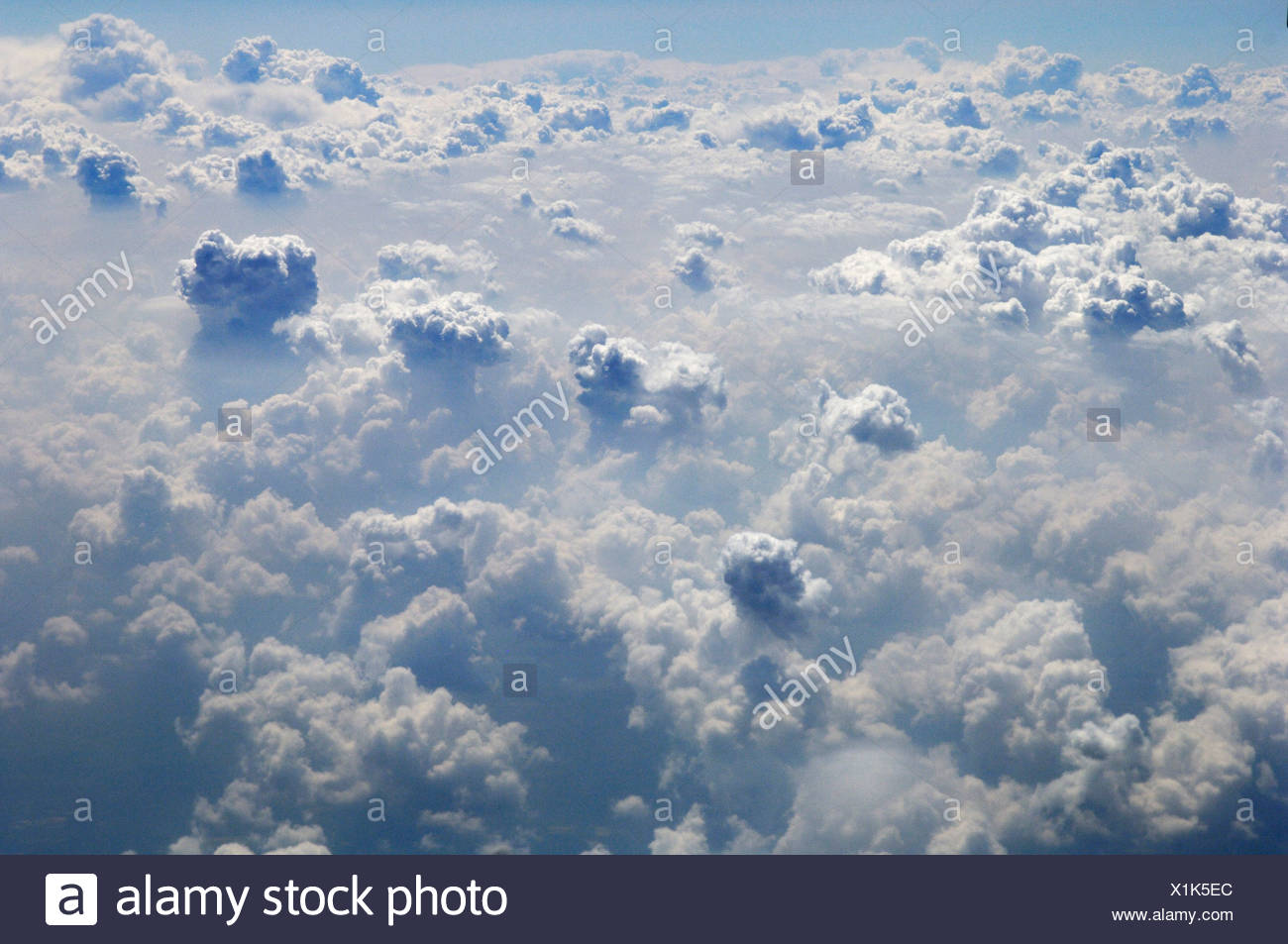 Towering Cumulus Clouds Stock Photos & Towering Cumulus Clouds Stock ...