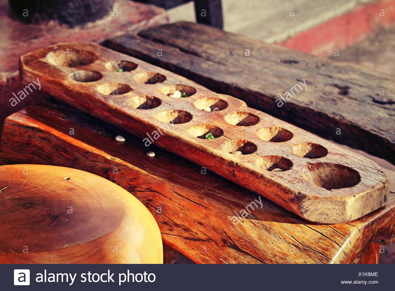 Sungka Stock Photos & Sungka Stock Images - Alamy