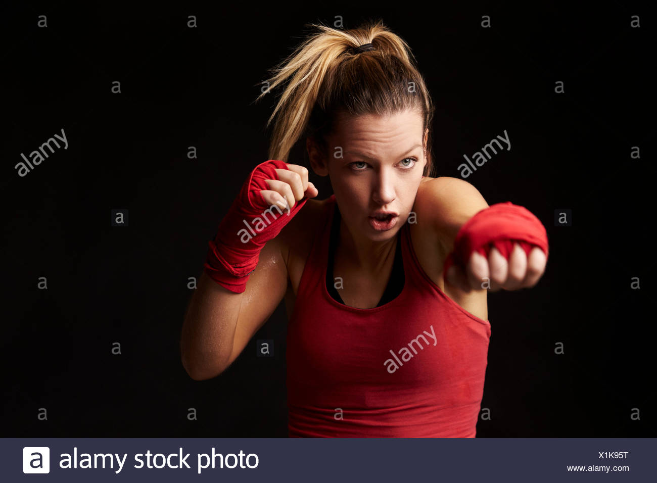 Shadow Boxing Woman Stock Photos & Shadow Boxing Woman Stock Images - Alamy