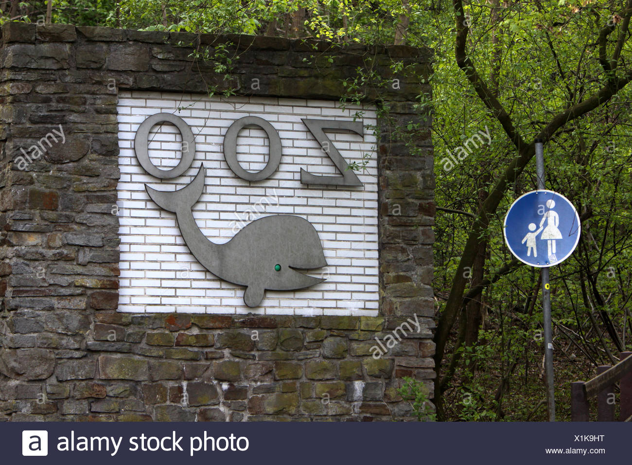 Zooeingang High Resolution Stock Photography and Images - Alamy