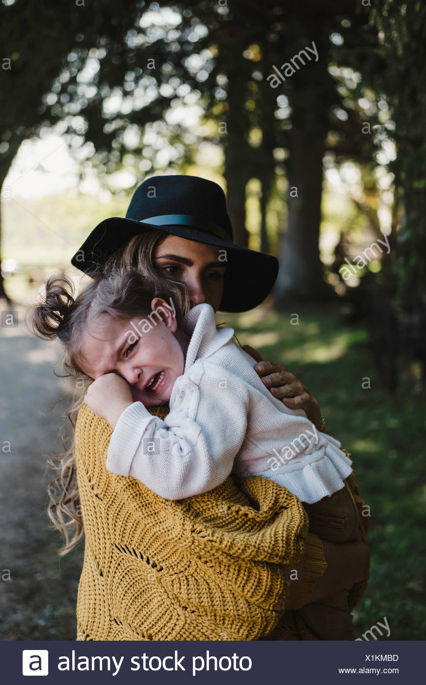 Comforting 2 People High Resolution Stock Photography and Images - Alamy