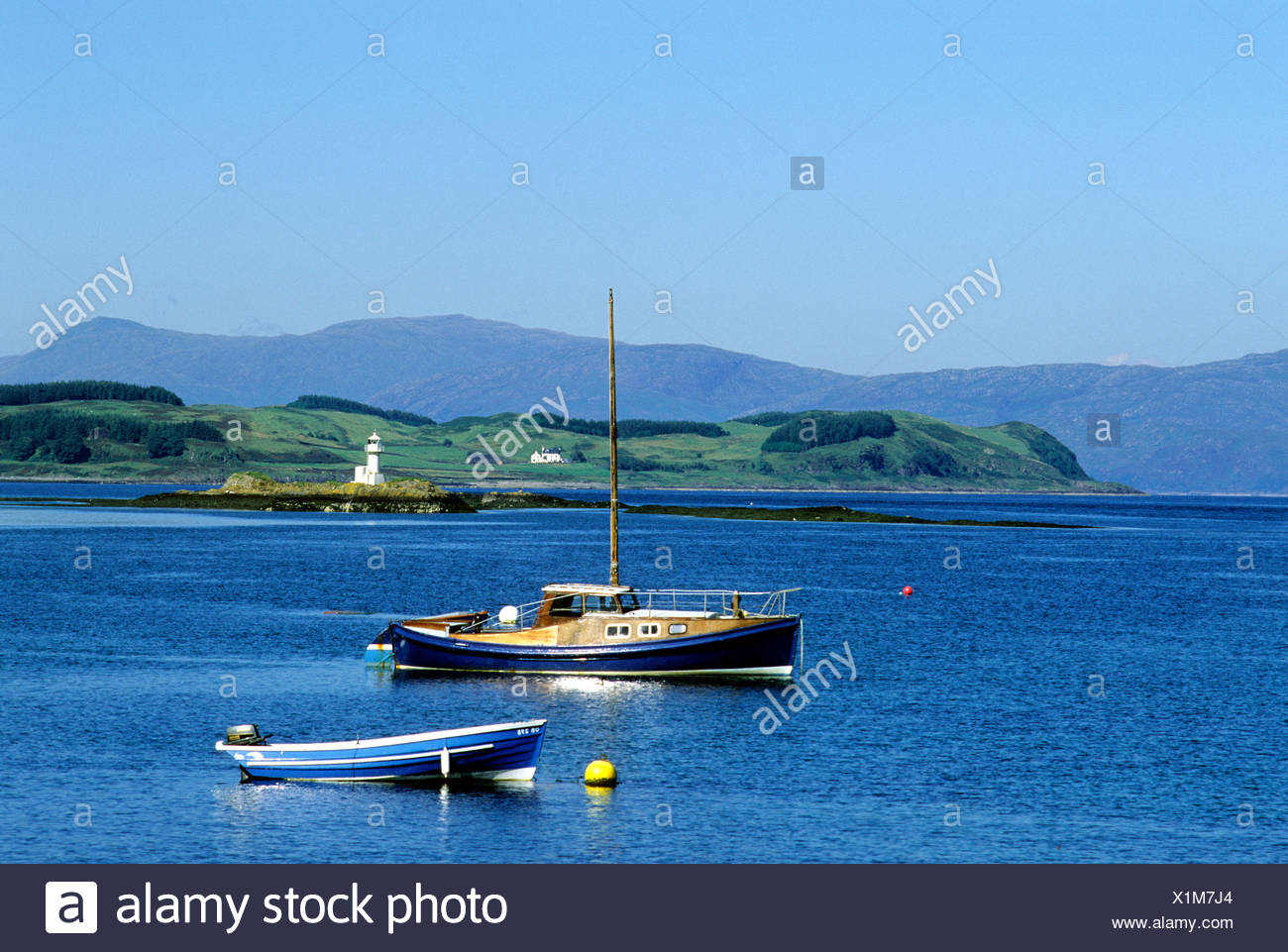 Shuna Island From Port Appin High Resolution Stock Photography and ...