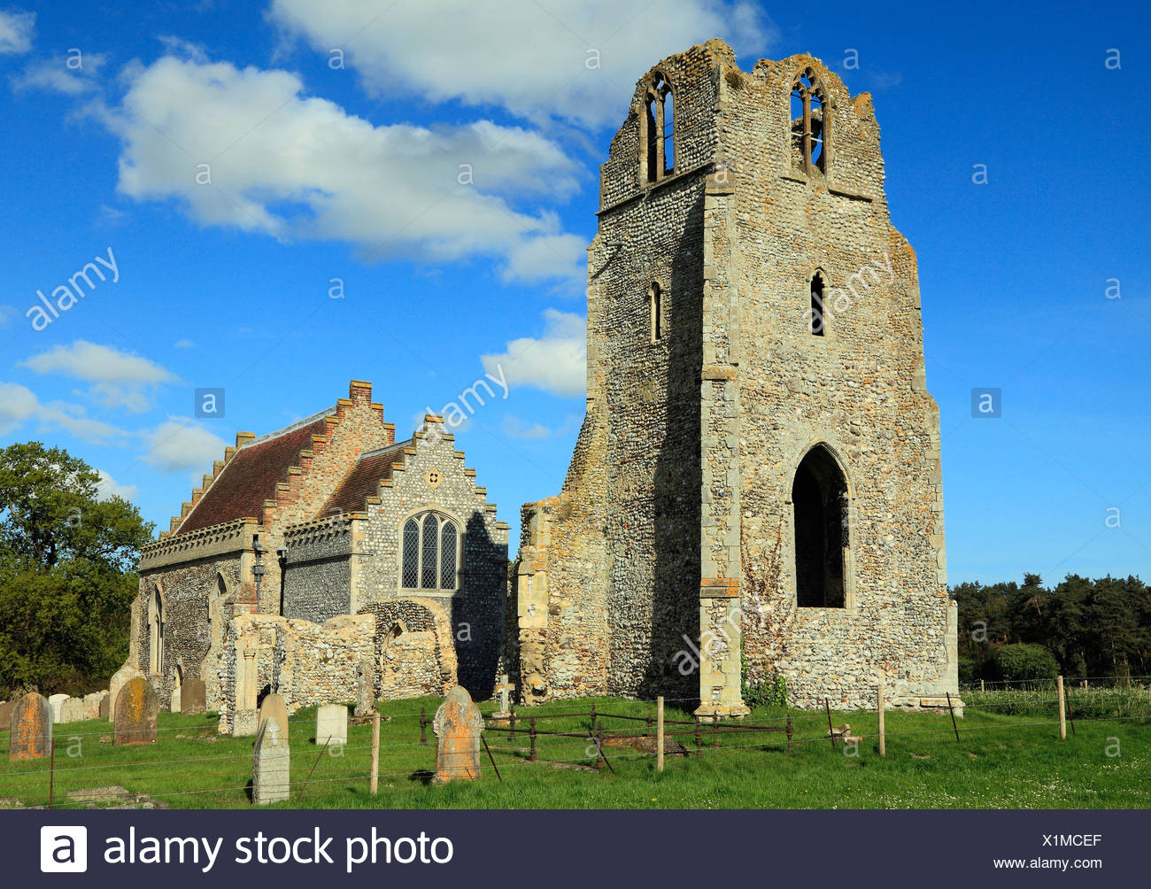 Medieval Ruined Churches Stock Photos & Medieval Ruined Churches Stock ...