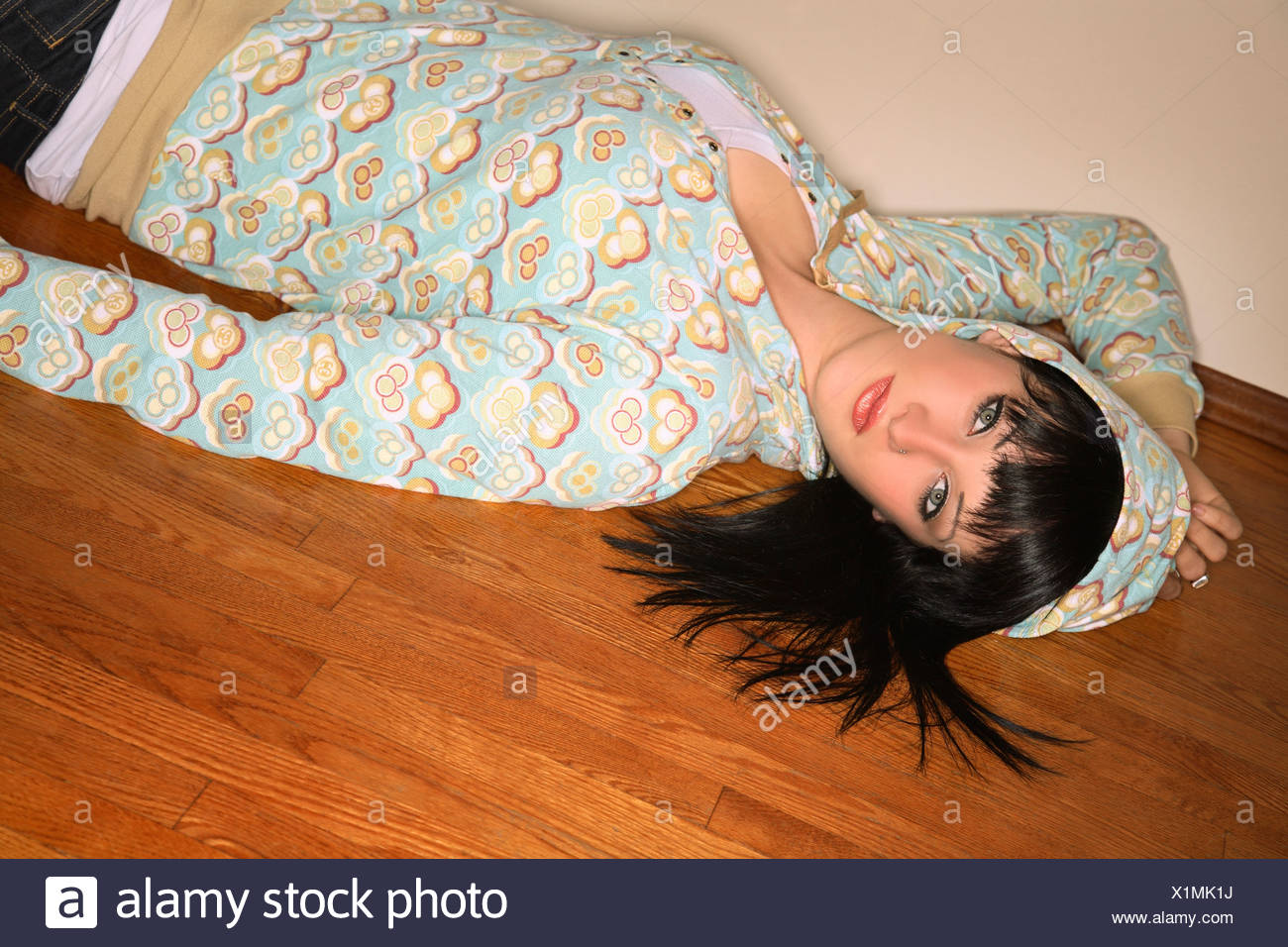 Model Pose Lying Down High Resolution Stock Photography and Images - Alamy