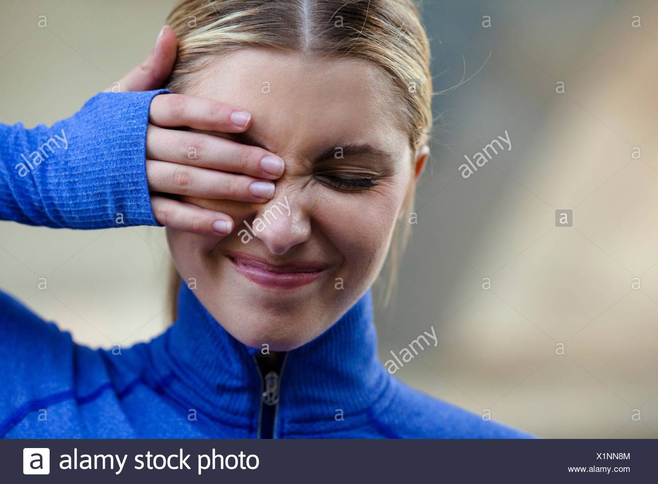 Woman Squinting High Resolution Stock Photography and Images - Alamy