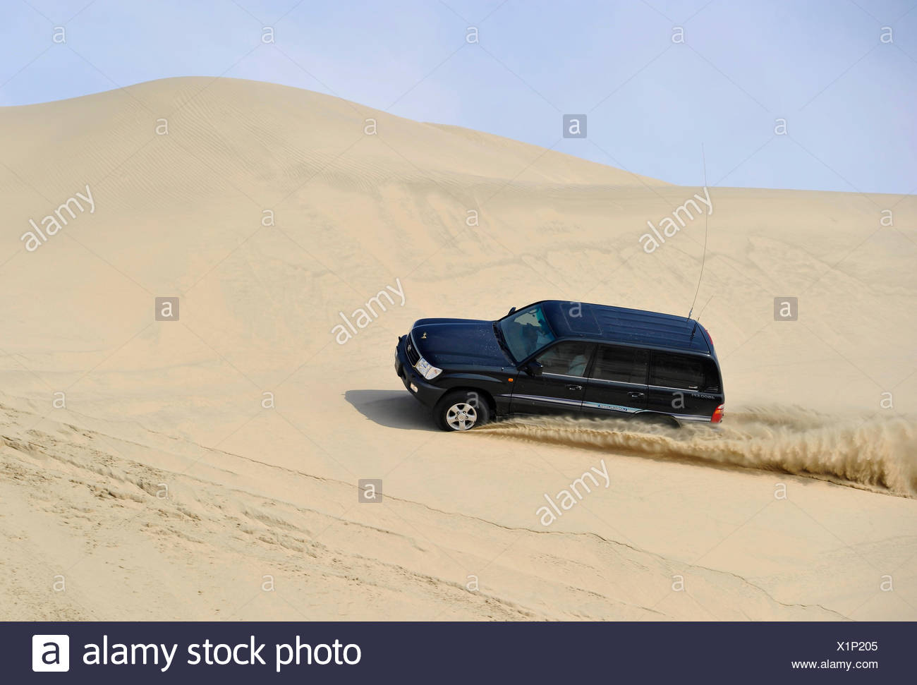 4x4 Land Cruiser High Resolution Stock Photography and Images - Alamy