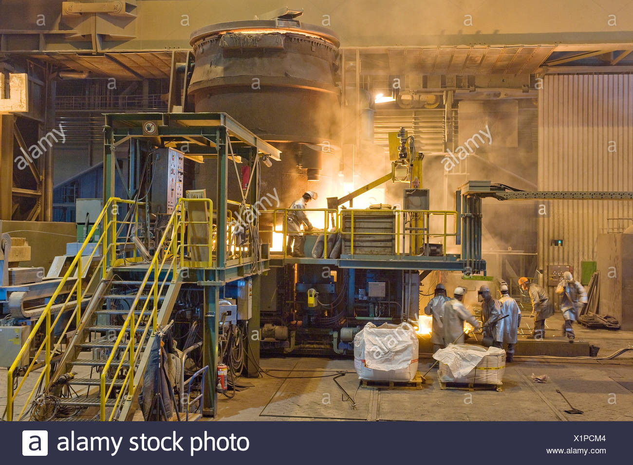 Tundish Stock Photos & Tundish Stock Images - Alamy