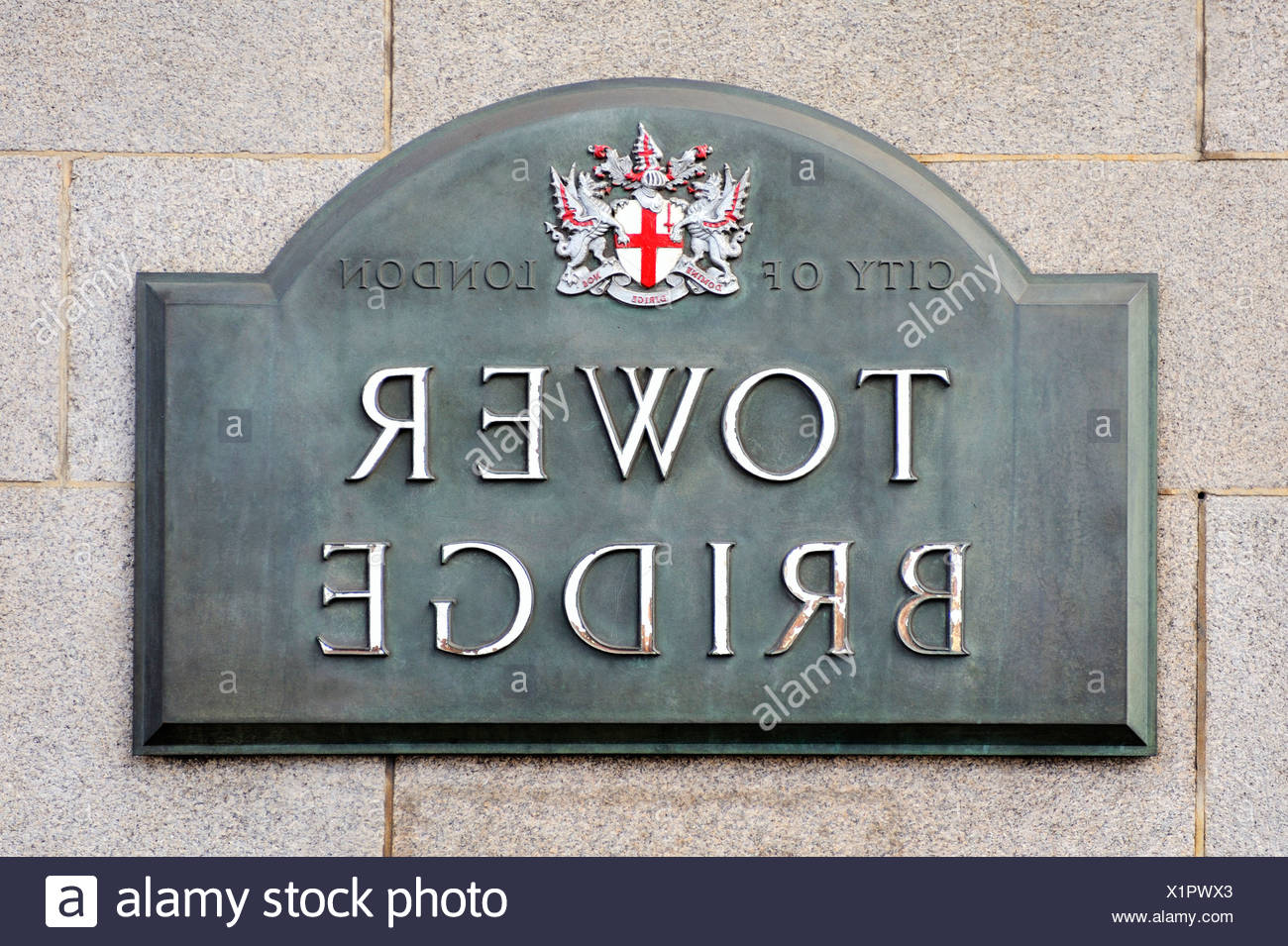 Crest Of Bridge High Resolution Stock Photography and Images - Alamy