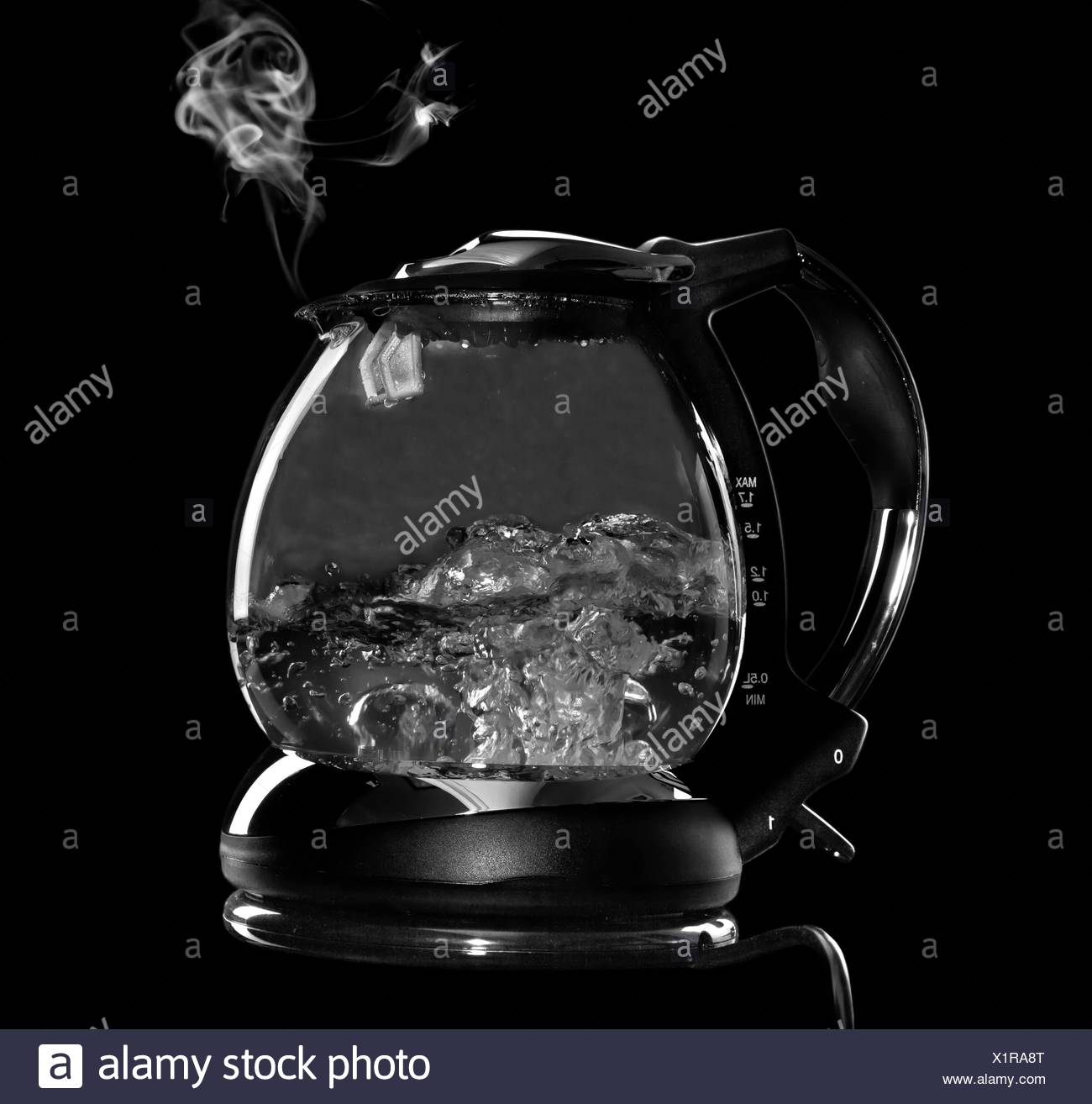 Kettle Boiling Black and White Stock Photos & Images - Alamy