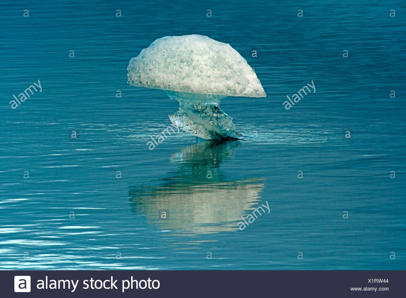 Mushroom Shaped Island High Resolution Stock Photography and Images - Alamy
