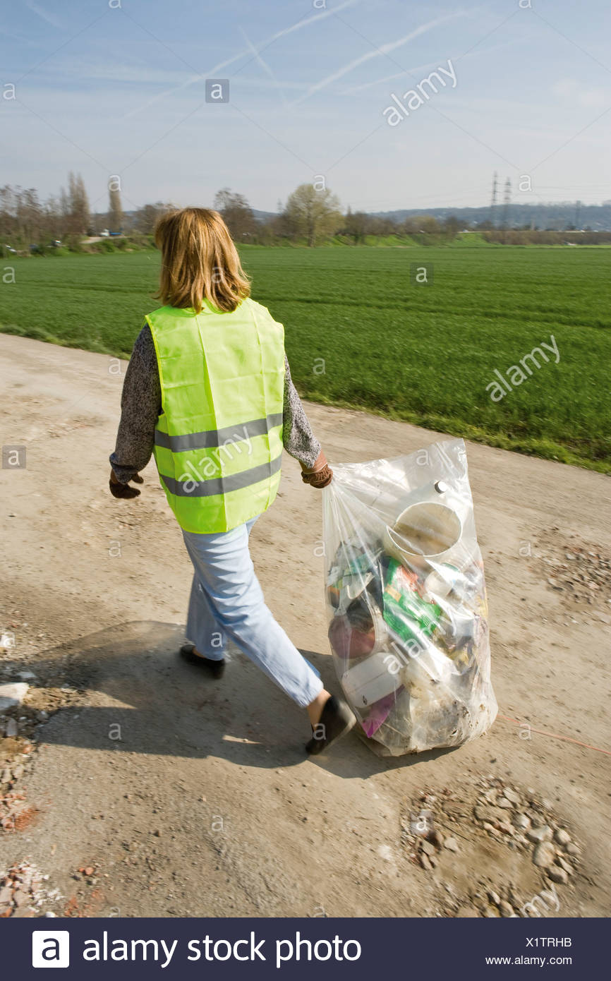 Full Garbage Bags High Resolution Stock Photography and Images - Alamy
