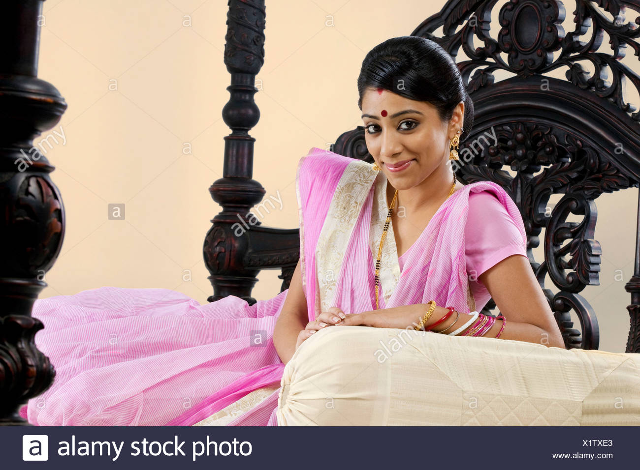 Bengali Saree High Resolution Stock Photography and Images - Alamy