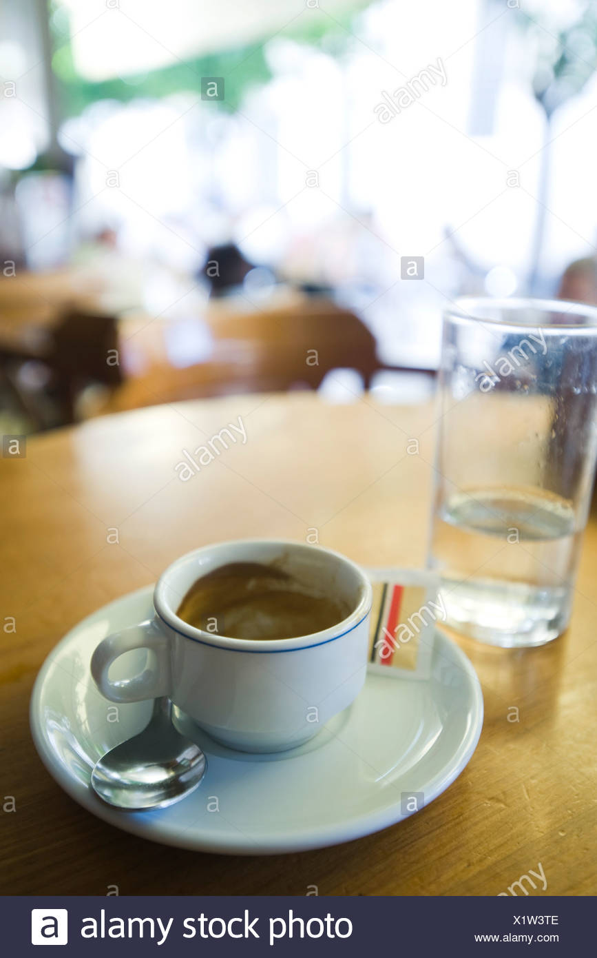 Dirty Cups Stock Photos & Dirty Cups Stock Images - Alamy