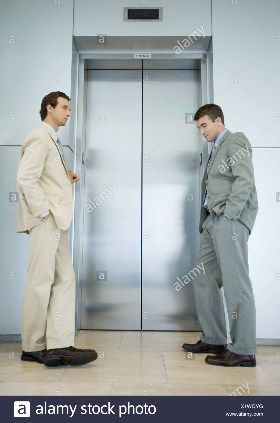 Full Elevator Stock Photos & Full Elevator Stock Images - Alamy
