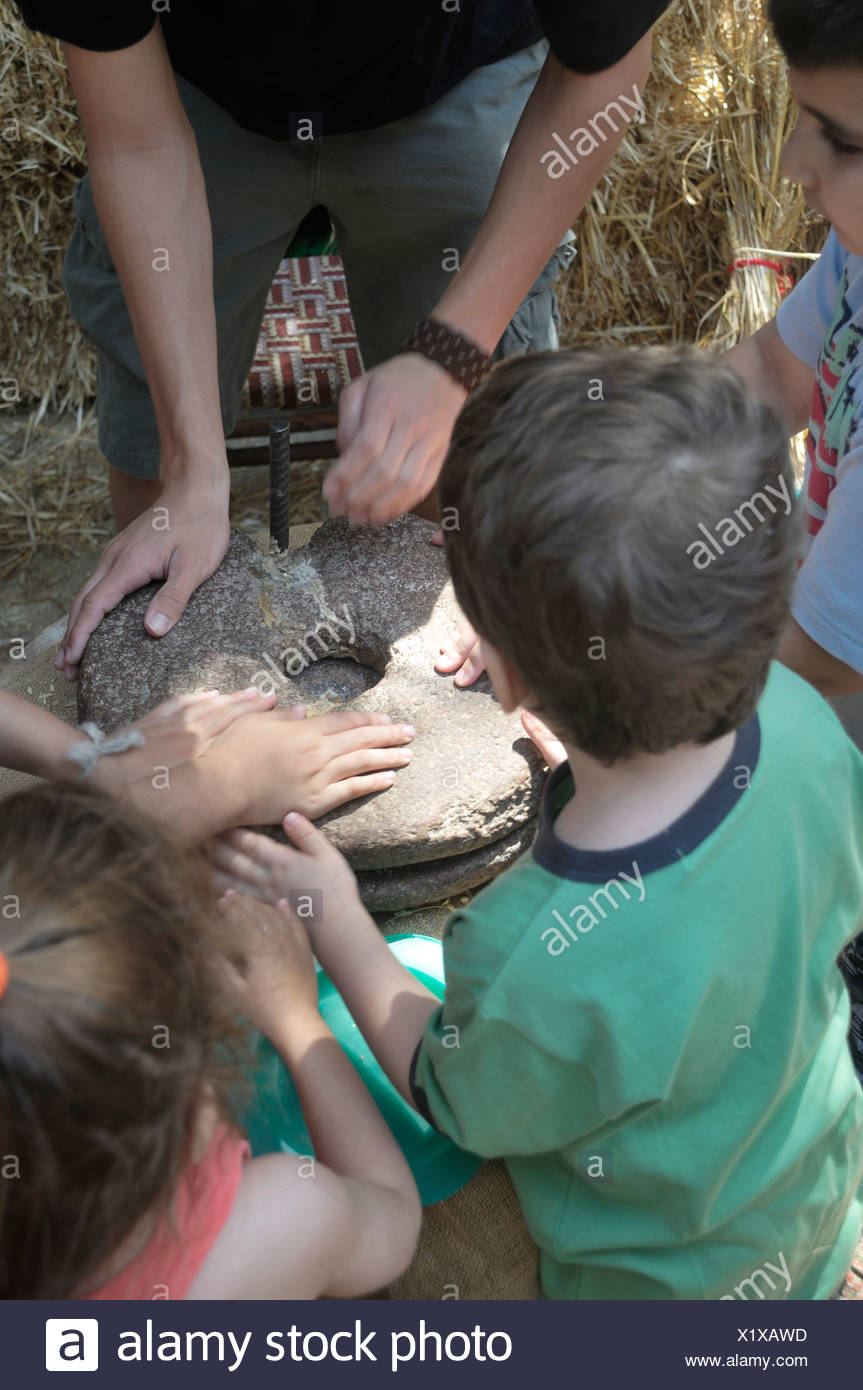 Milling Methods High Resolution Stock Photography and Images - Alamy