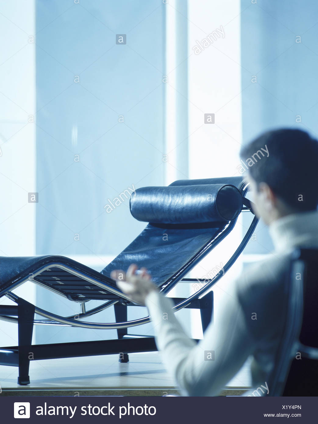 Psychiatrist And Patient Couch Stock Photos & Psychiatrist And Patient ...