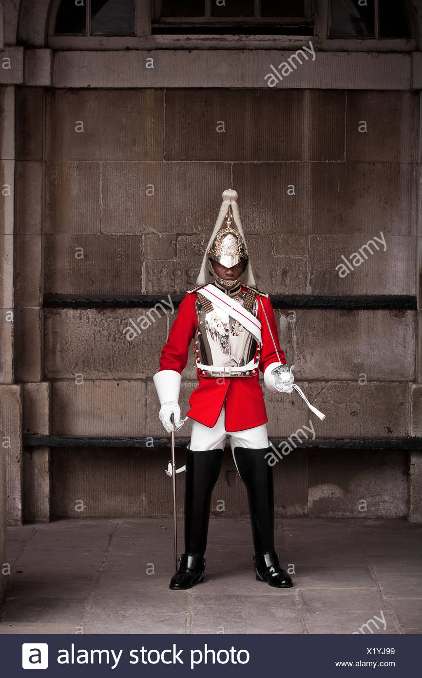 Buckingham Palace Beefeater Stock Photos & Buckingham Palace Beefeater ...