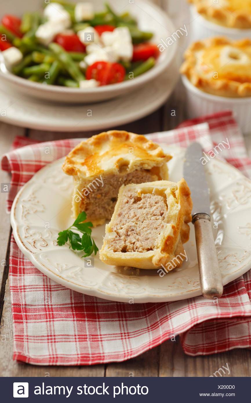 British Meat Pies High Resolution Stock Photography and Images - Alamy