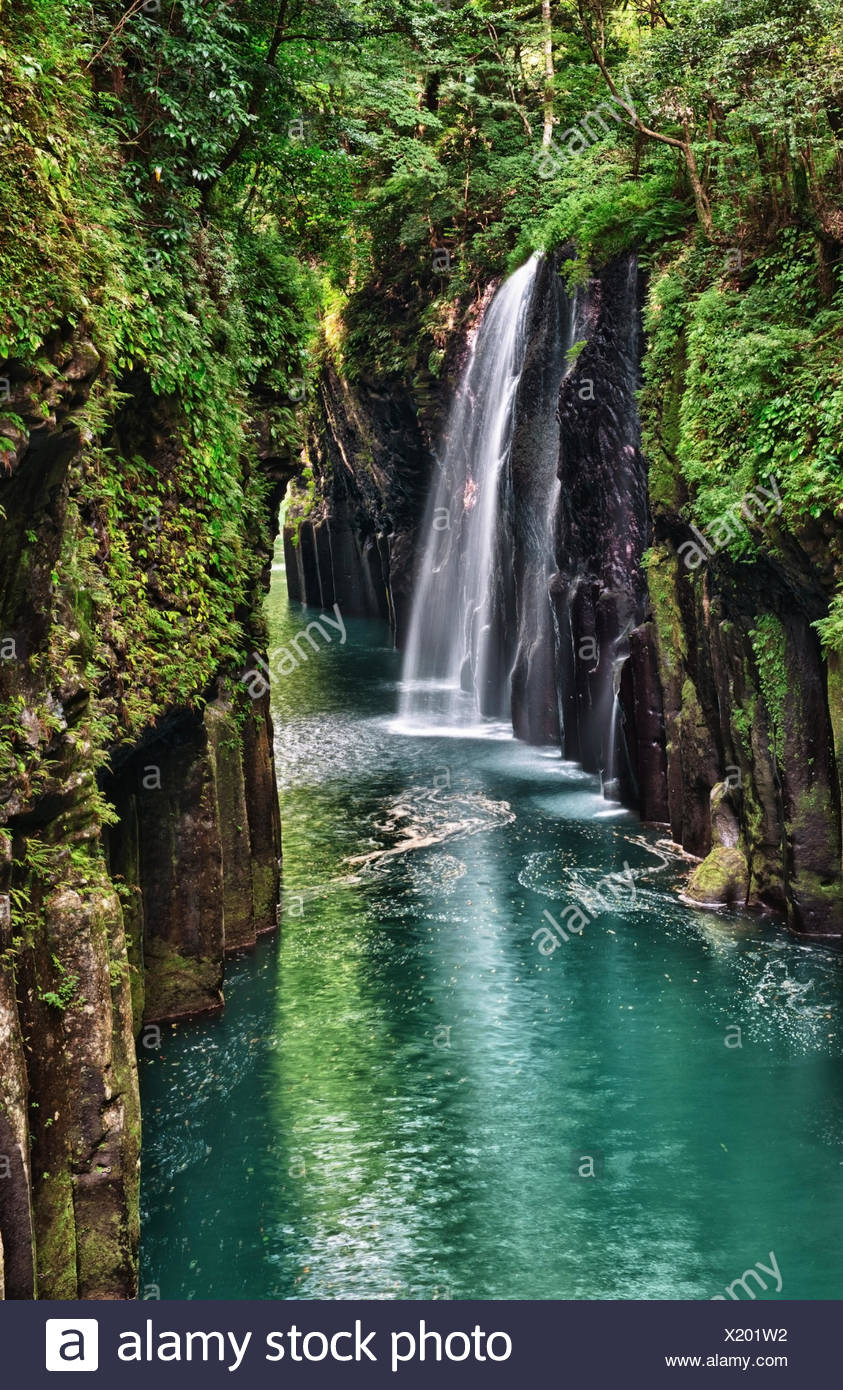 Takachiho Falls High Resolution Stock Photography and Images - Alamy