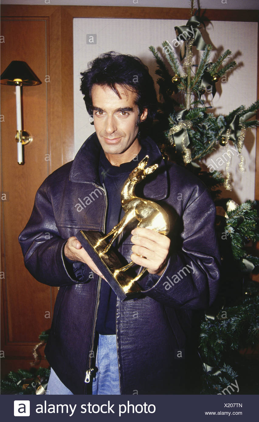 David Copperfield Magician Stock Photos & David Copperfield Magician ...