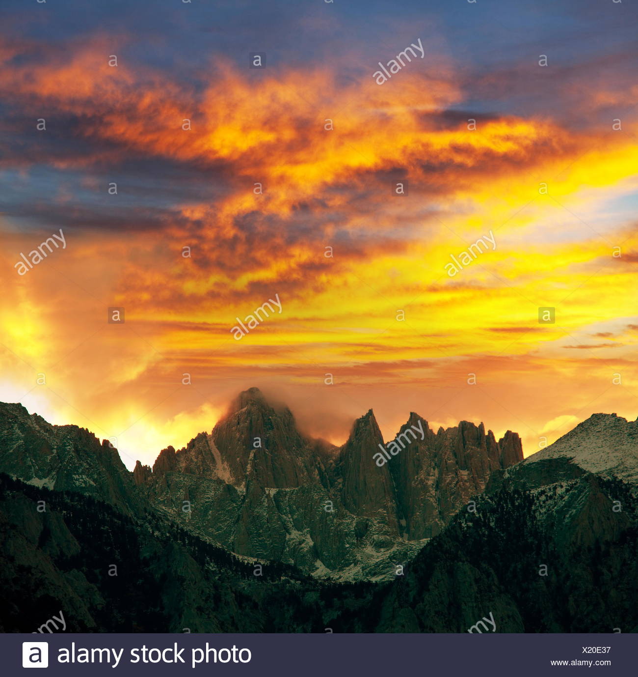 Mount Whitney Silhouette Stock Photos & Mount Whitney Silhouette Stock ...