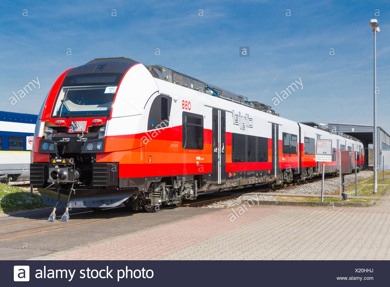 Siemens Desiro High Resolution Stock Photography and Images - Alamy