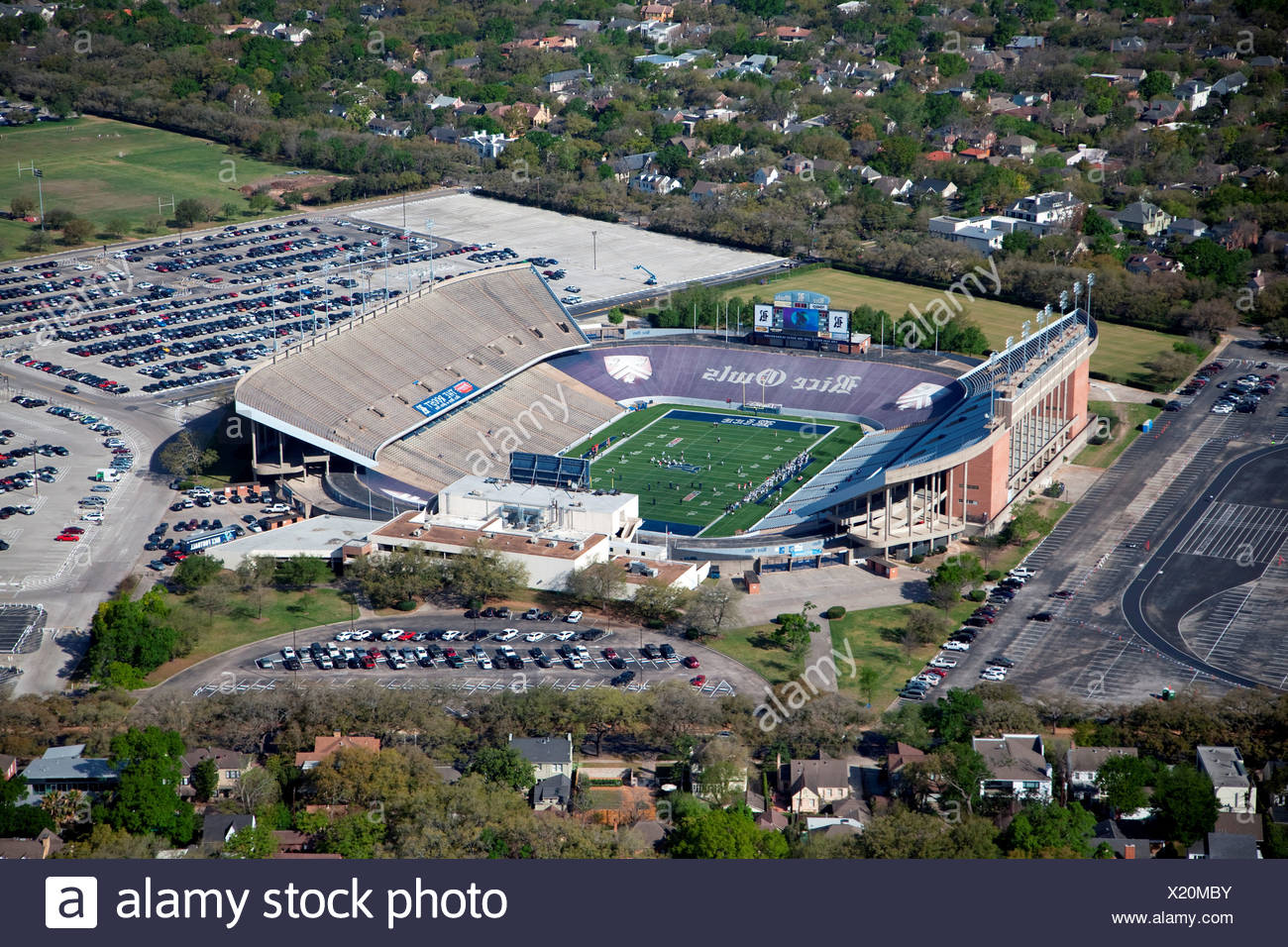 University Of Houston Campus Stock Photos & University Of Houston ...