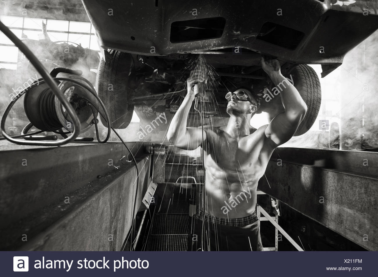 Flex And Muscles Stock Photos & Flex And Muscles Stock Images - Alamy