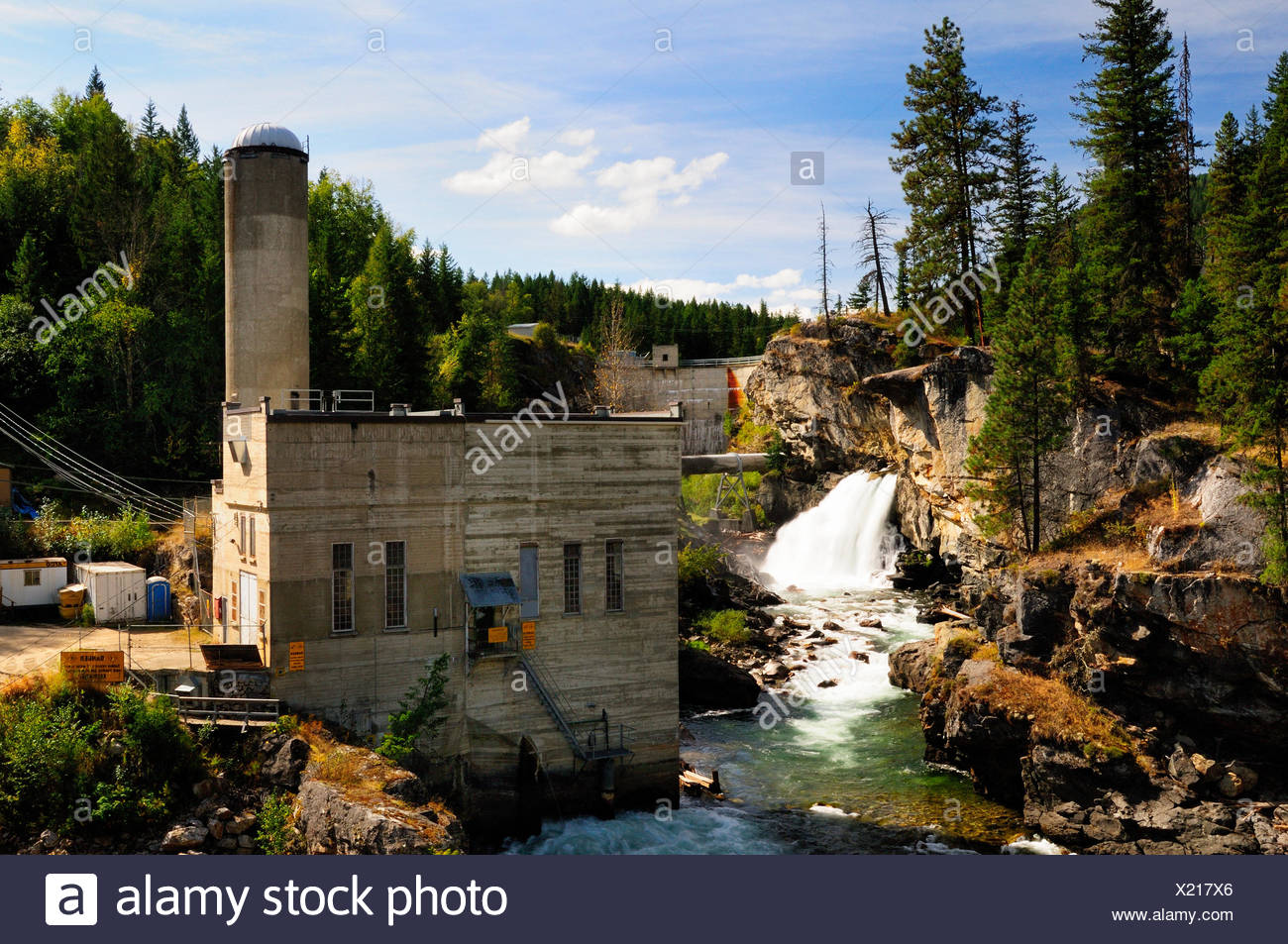 British Columbia River Dam High Resolution Stock Photography and Images ...
