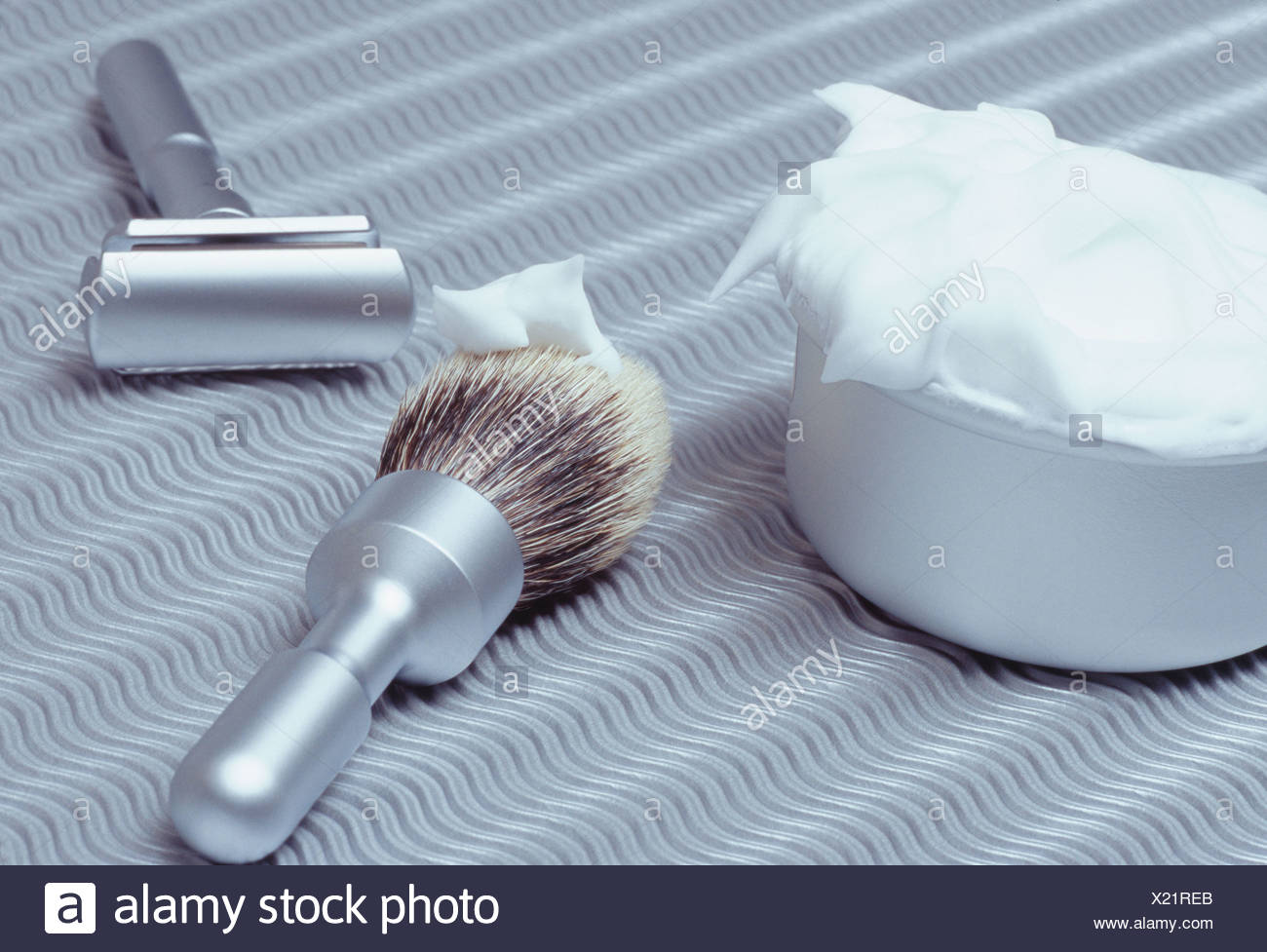 Shaving Kit Stock Photos & Shaving Kit Stock Images - Alamy
