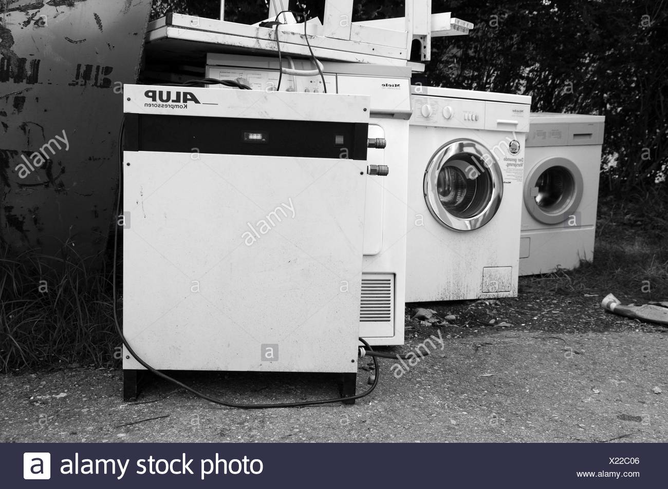 Hazardous Electrical Waste Stock Photos & Hazardous Electrical Waste ...