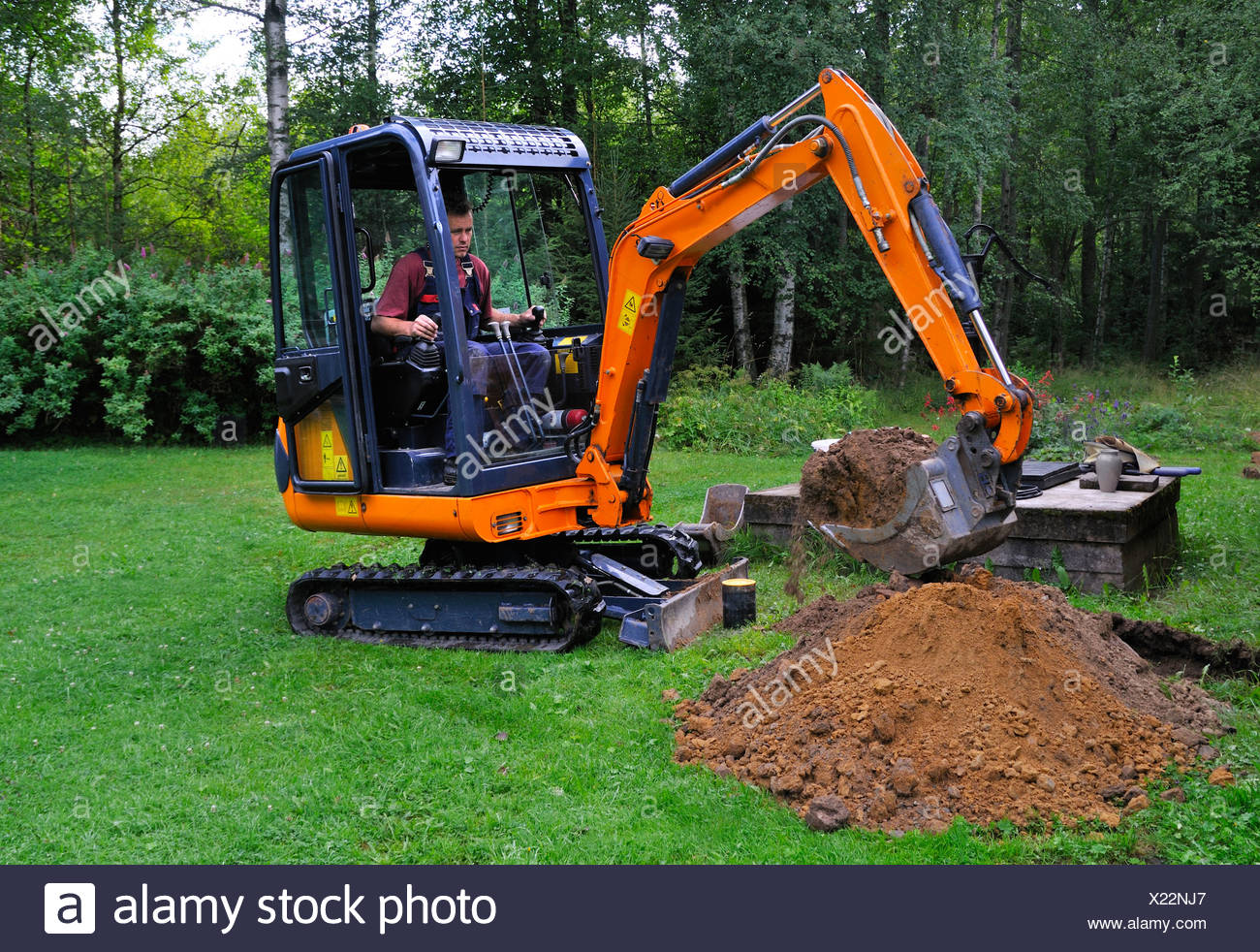 Backyard Work High Resolution Stock Photography and Images - Alamy