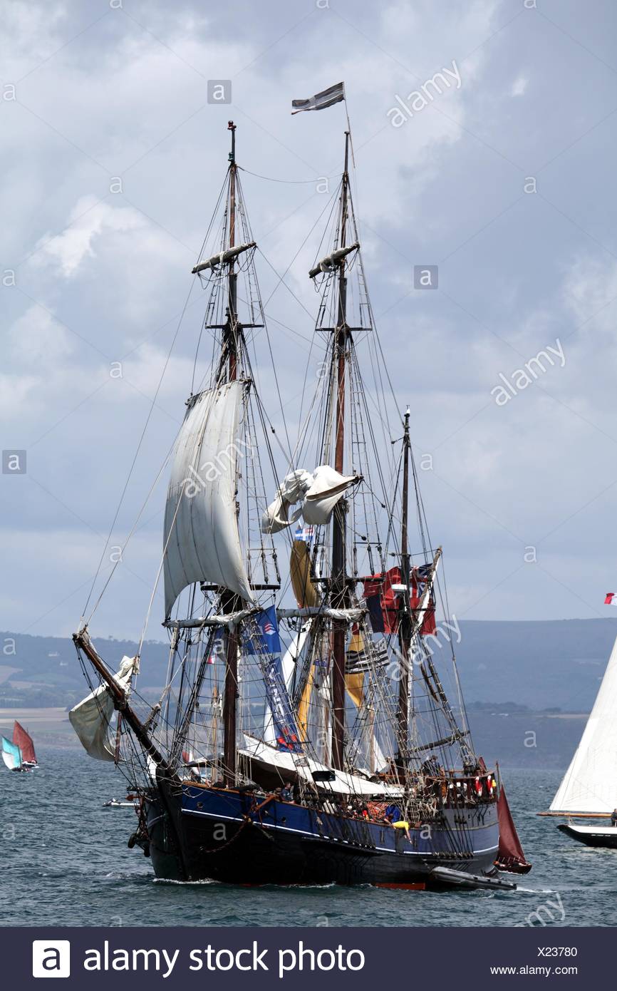 English Sailing Ship High Resolution Stock Photography and Images - Alamy